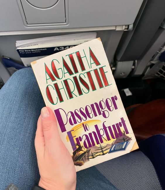 Retro Book Review: Passenger to Frankfurt : The Fiction Addiction